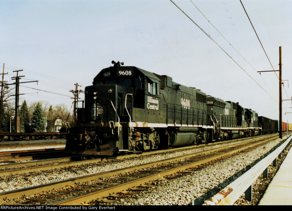 IC GP38-2 #9608 - Illinois Central